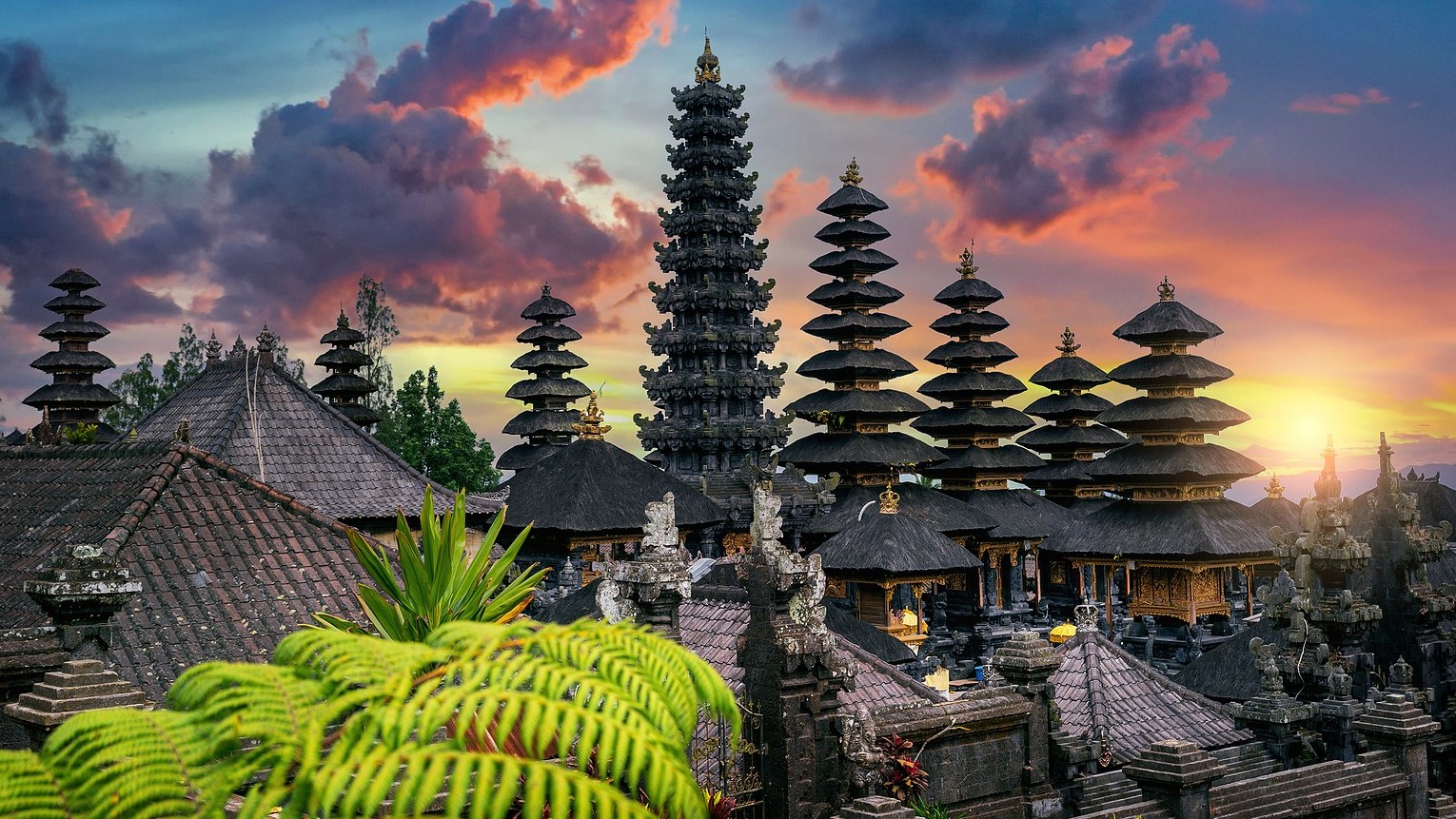 Besakih Temple - Ancient Traditions and Architectural Splendor